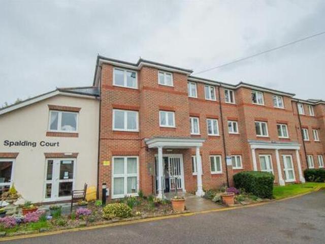 Cedar Avenue, City Centre, 2 Bedroom Retirement