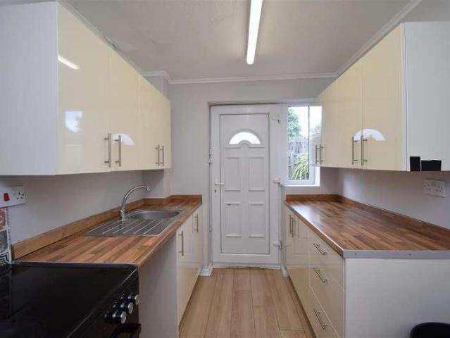 Cedar Avenue, Ossett, WF5