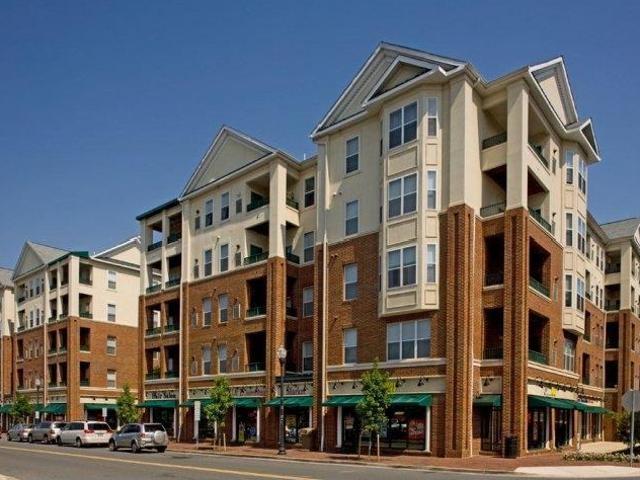 Cedar Court Apartments Studio Apartment for Rent at 108 Olde Towne Ave, Gaithersburg, MD 20877
