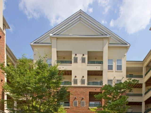 Cedar Court Apartments 1 Bedroom Apartment for Rent at 108 Olde Towne Ave, Gaithersburg, MD 20877