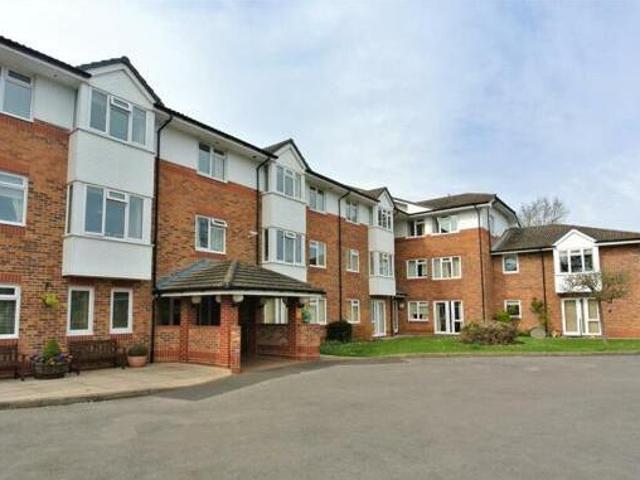 Cedar Court, Crockford Park Road, 2 Bedroom Retirement
