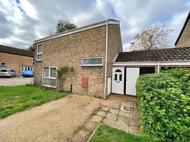 Cedar Close, RAF Lakenheath, Brandon IP27, 3 bed link detached house to rent, £1,450 pcm | PrimeLocation