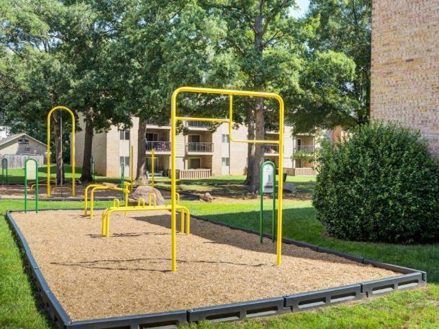 Cedar Creek Apartment Homes 2 Bedroom Apartment for Rent at 215 Woodhill Dr Ste D, Glen Burnie, MD 21061 Glen Burnie
