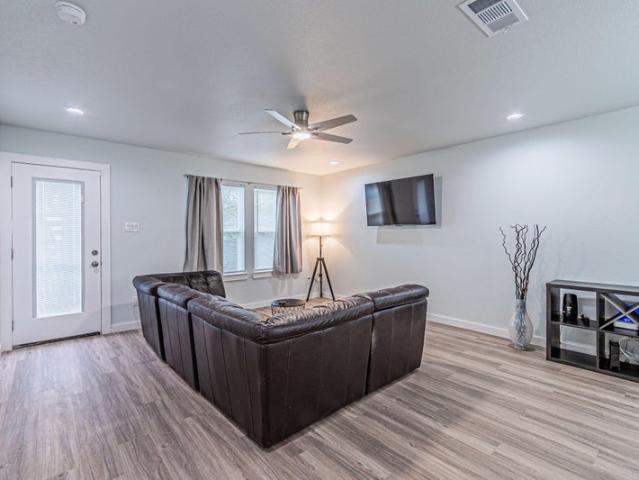 Cedar Crest Home, a 8 minute walk to transit stop