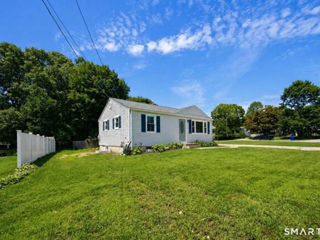 Cedar Dr, North Stonington, Home For Sale