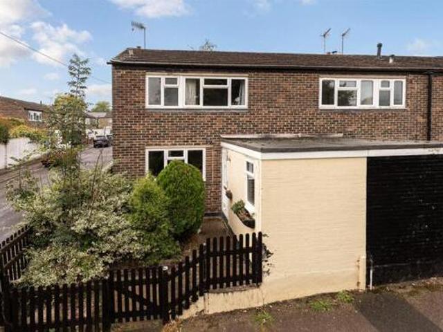 Cedar Drive, Edenbridge, 2 Bedroom End