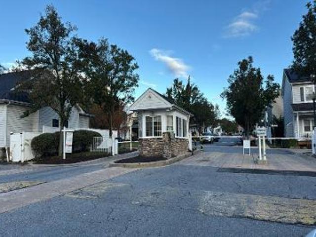 Cedar Grove Ln