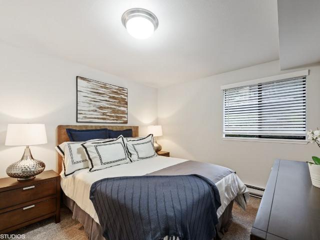 Cedar Heights Apartments 2 Bedroom Apartment for Rent at 13215 Ne 123rd St, Kirkland, WA 98034