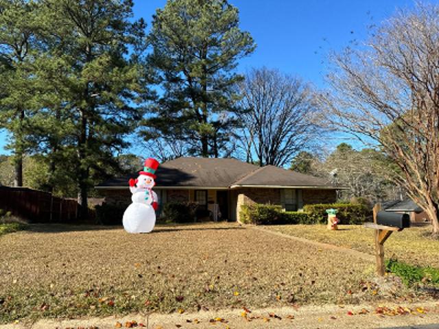 Cedar Hill Ln