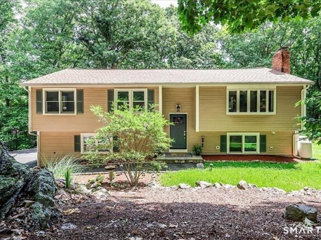Cedar Hill Rd, Newtown, Home For Sale