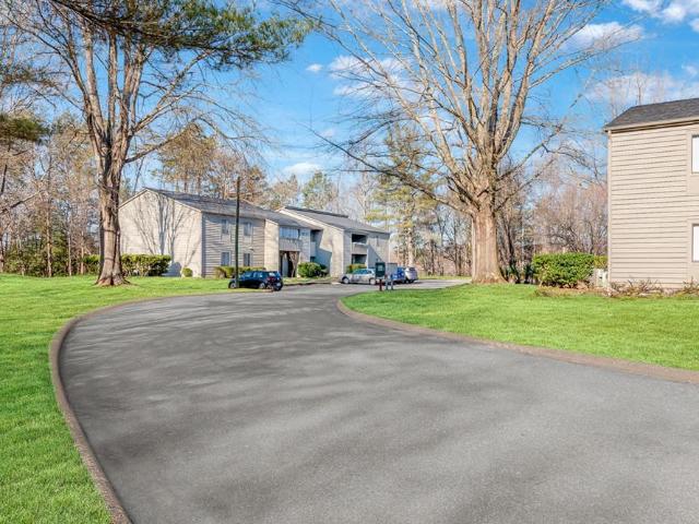 Cedar Hills Apartments and Townhomes 2 Bedroom Apartment for Rent at 1055 Taylorsville Road Southeast, Lenoir, NC 28645