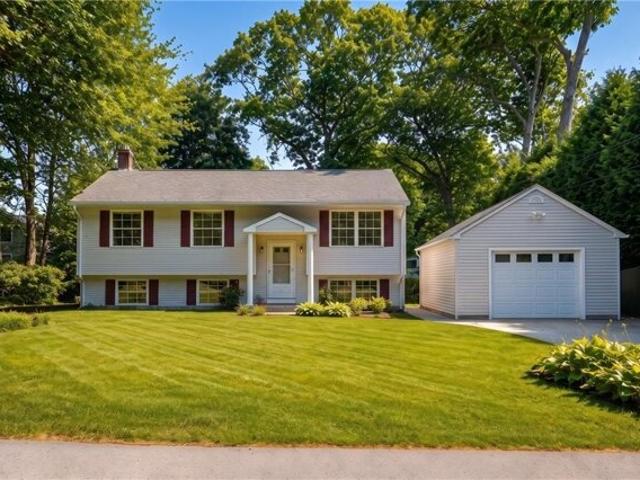 Cedar Knoll Dr, Hopkinton, Home For Sale