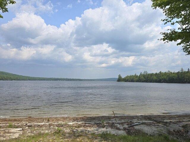 Cedar Lake Rd, T R Nwp, Home For Sale
