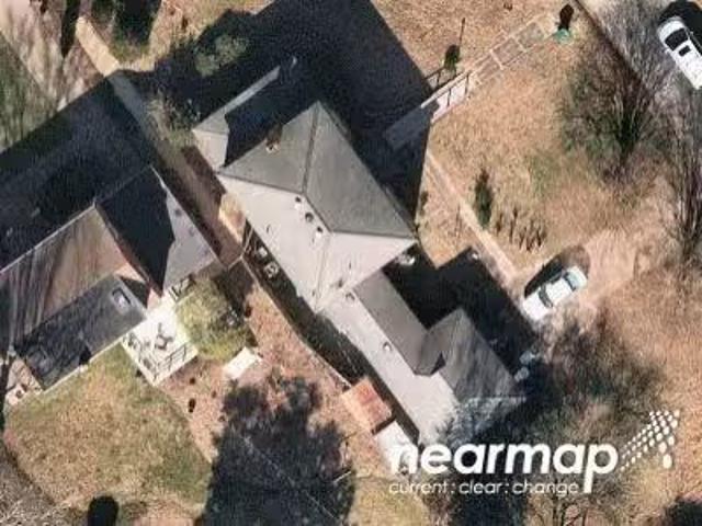 Cedar Ln