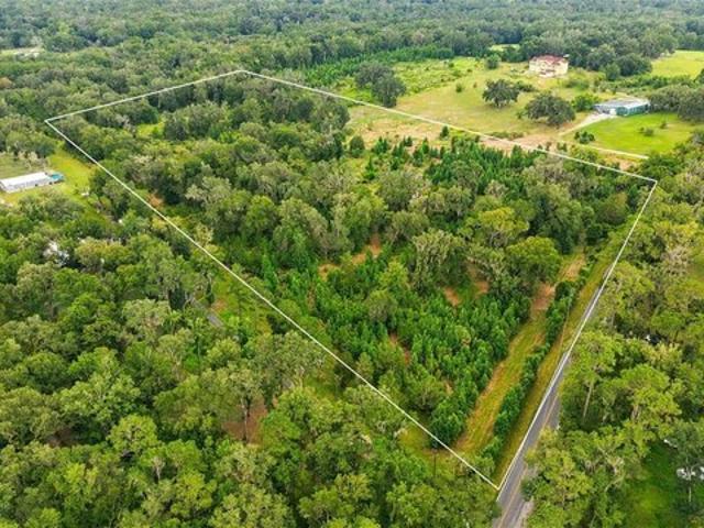 Cedar Ln, Brooksville, FL 34601