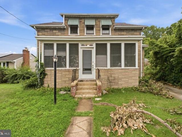Cedar Ln, Hamilton, Home For Sale