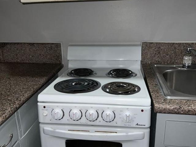 CEDAR MANOR 1 Bedroom Apartment for Rent at 746 Se 187th Ave, Gresham, OR 97233 Rockwood