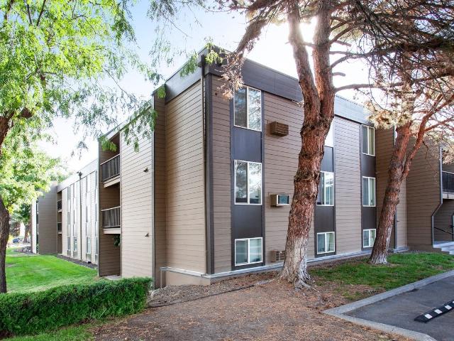 Cedar North In Richland WA 3 Bedroom Apartment for Rent at 1621 George Washington Way, Richland, WA 99354
