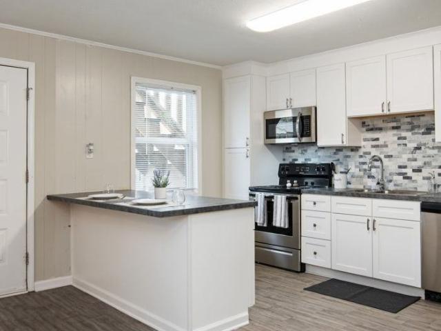 Cedar Ridge 1 Bedroom Apartment for Rent at 3646 Cedar Springs Dr Apt A, Winston Salem, NC 27107 Easton