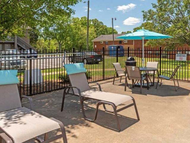 Cedar Ridge 3 Bedroom Apartment for Rent at 3646 Cedar Springs Dr Apt A, Winston Salem, NC 27107 Easton