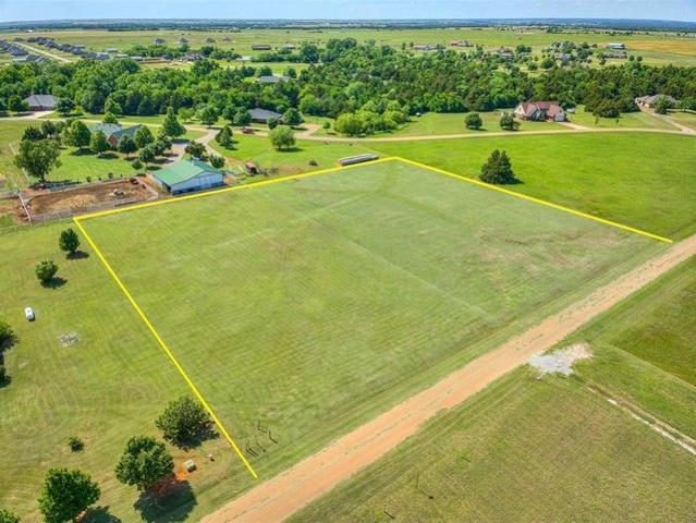 Cedar Ridge Dr, Cashion, OK 73016