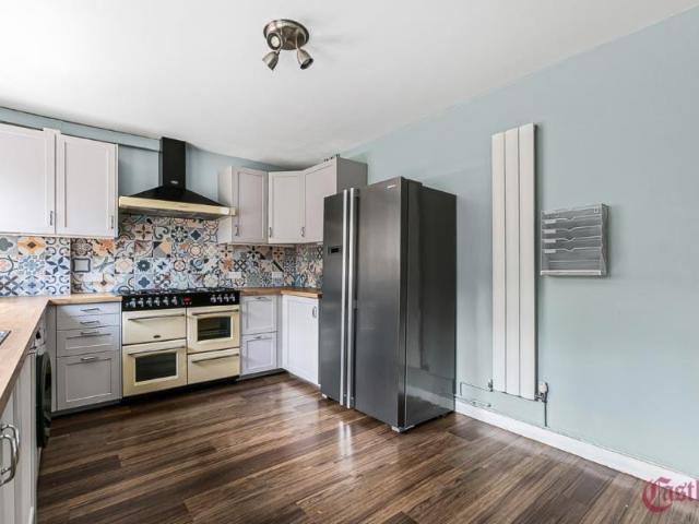 Cedar Road, Enfield, EN2 5 bed terraced house to rent £2,750 pcm £635 pw
