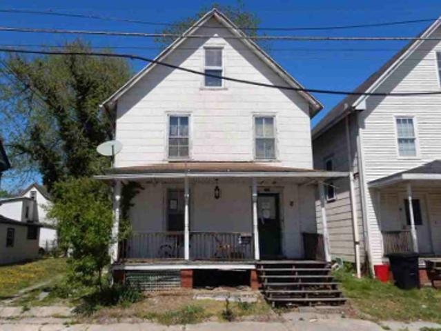 Cedar St