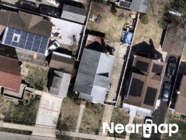 Cedar St