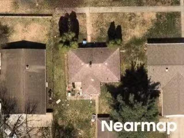 Cedar St