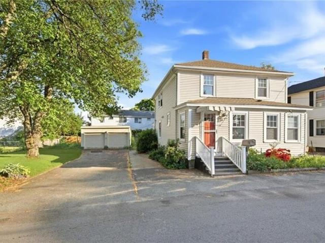 Cedar St, Johnston, Home For Sale