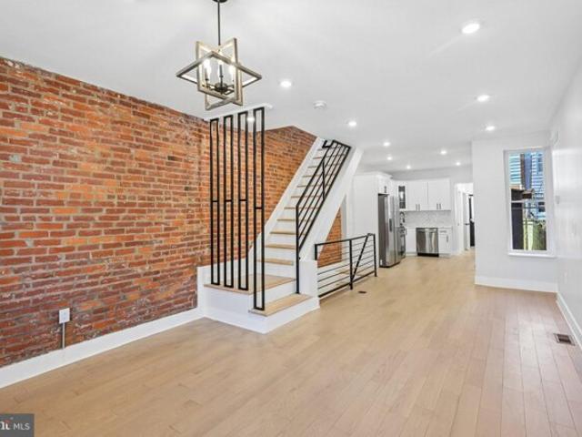Cedar St, Philadelphia, Home For Sale