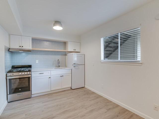 Cedar Street Flats 1 Bedroom Apartment for Rent at 3707 Cedar St, Austin, TX 78705 North University