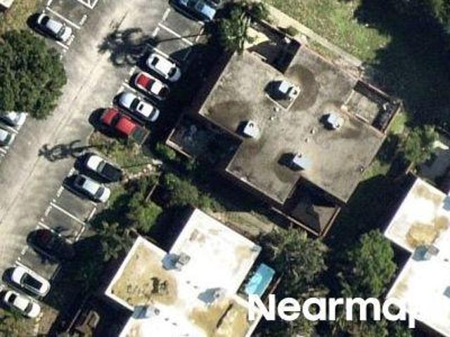 Cedarbend Dr Apt 1
