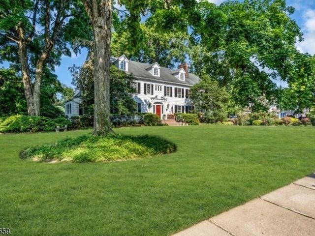 Cedarbrook Rd, Plainfield, Home For Sale