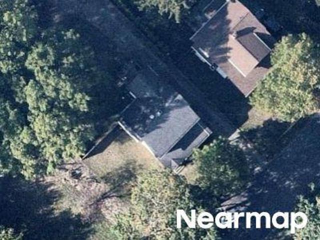 Cedarlawn Dr