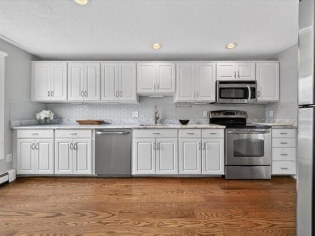 Cedarledge Vlg Unit,cohasset, Home For Sale