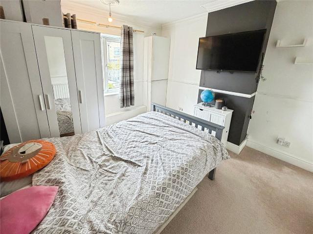 Cedars Avenue, Coventry, West Midlands CV6, Room to rent, £600 pcm | PrimeLocation