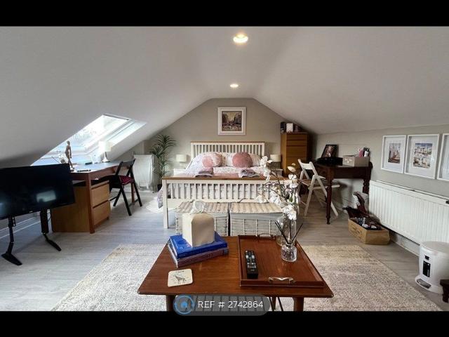 Cedars Road, Morden SM4, Room to rent, £950 pcm | PrimeLocation