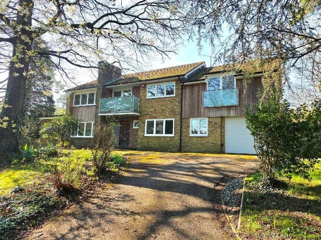 Cedarways, Farnham GU9, 4 bed detached house to rent, £4,250 pcm | PrimeLocation