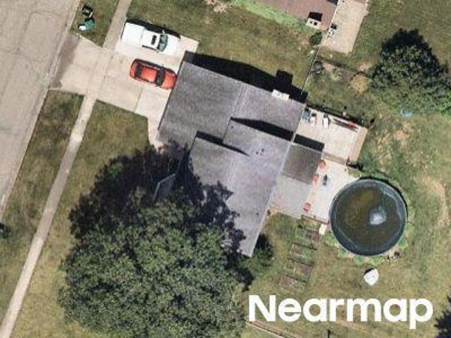 Cedarwood Dr