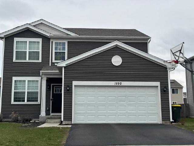 Cedarwood Ln