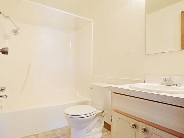 Cedarwood MSU 1 Bedroom Apartment for Rent at 1400 8th St Nw, Minot, ND 58703