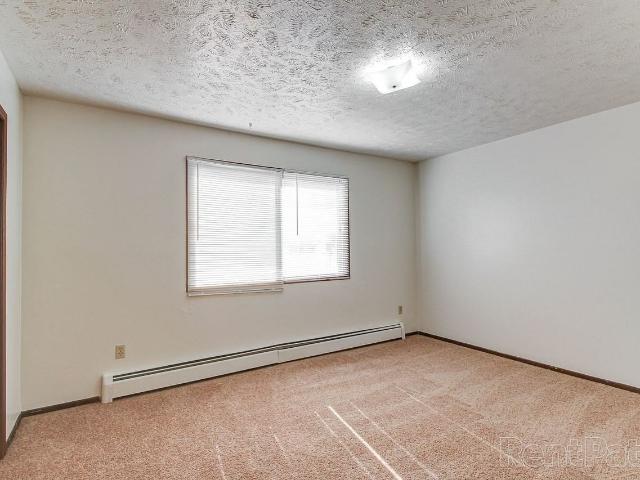 Cedarwood North 2 Bedroom Apartment for Rent at 525 22nd Ave Nw, Minot, ND 58703