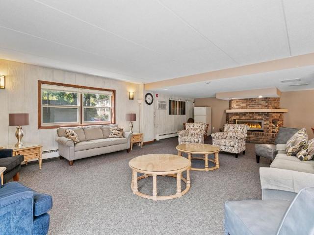 Cedarwood West Apartments | 2 2 Bedroom Apartment for Rent at 222 Wentworth Ave W, West St Paul, MN 55118