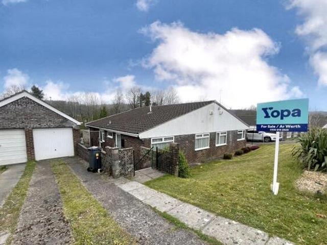 Cefn Coch, Radyr, 2 Bedroom Bungalow