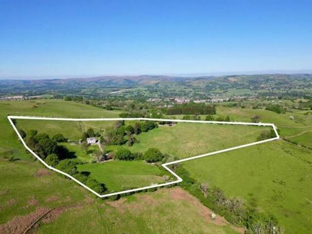 Cefnllys, Llandrindod Wells, 5 Bedroom Detached