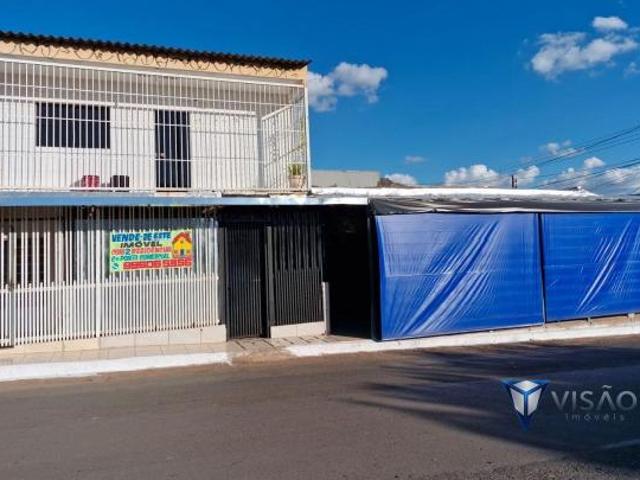 Ceilândia Sul Casa com 2 Moradias Excelente Localização