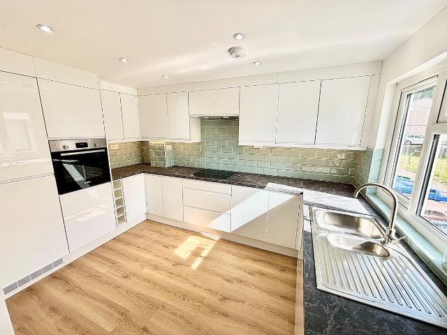 Celandine Close, South Ockendon RM15, 3 bed property to rent, £1,850 pcm | PrimeLocation