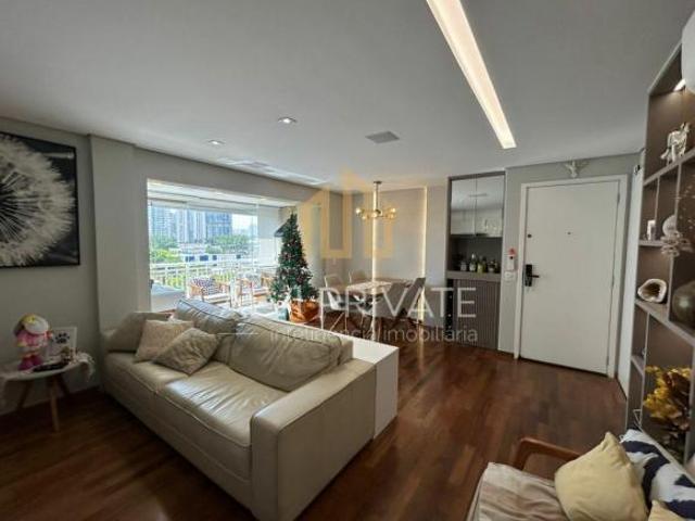 Apartamento à Venda no Condomínio Celebration | 96 m² | 3 Dormitórios | 1 Suíte | 2 Vagas