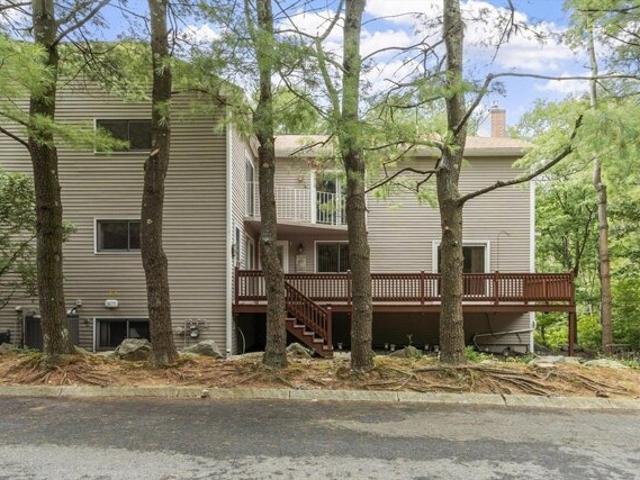 Celestial Way Unit D, Salem, Condo For Sale